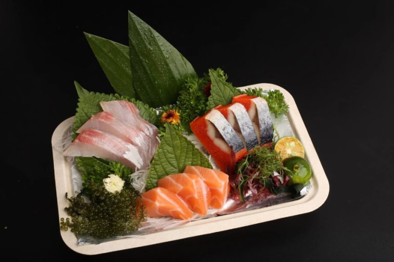 Sashimi Là Gì? Cách Ăn Chuẩn Người Nhật & Phân Biệt Sashimi với Sushi ...